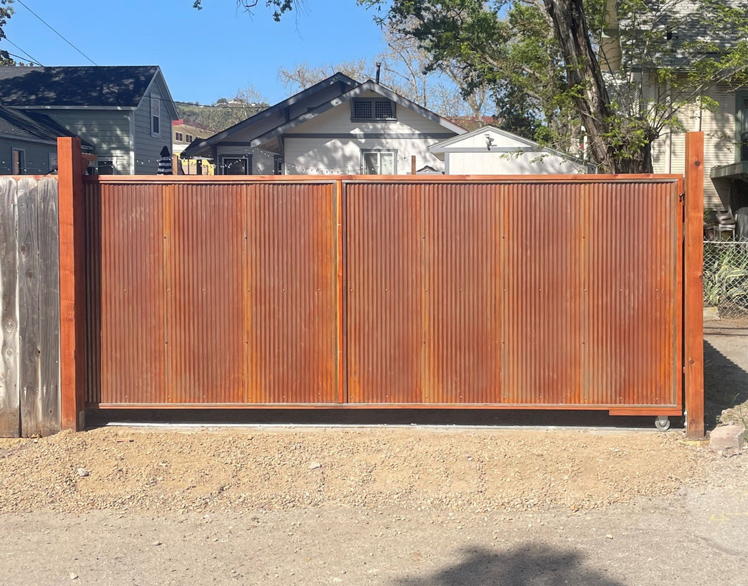 Corrugated Metal Fence Panels – Dakota Tin